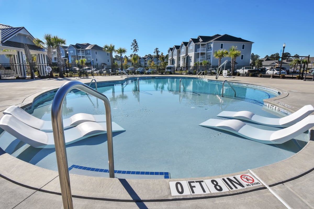Apartment in Myrtle Beach SC | Photos of Grandview at Clear Pond
