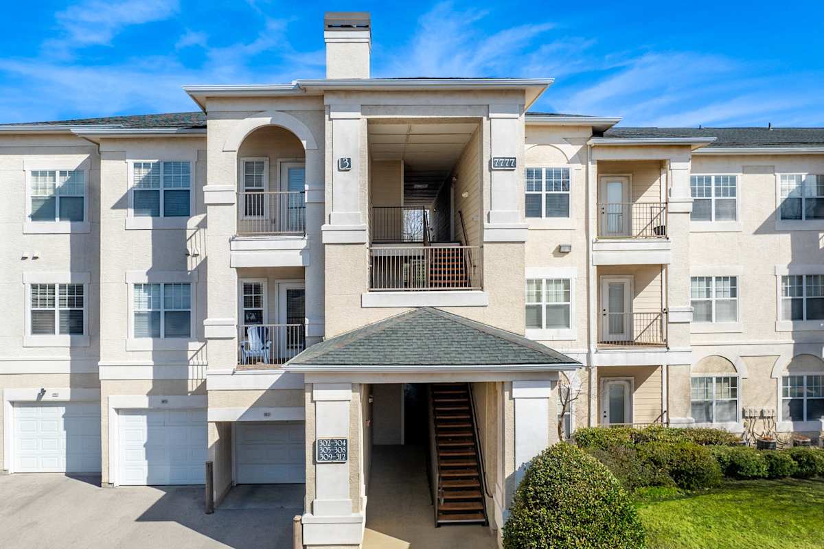 Apartments for Rent in South Tulsa OK | Estancia Apartments