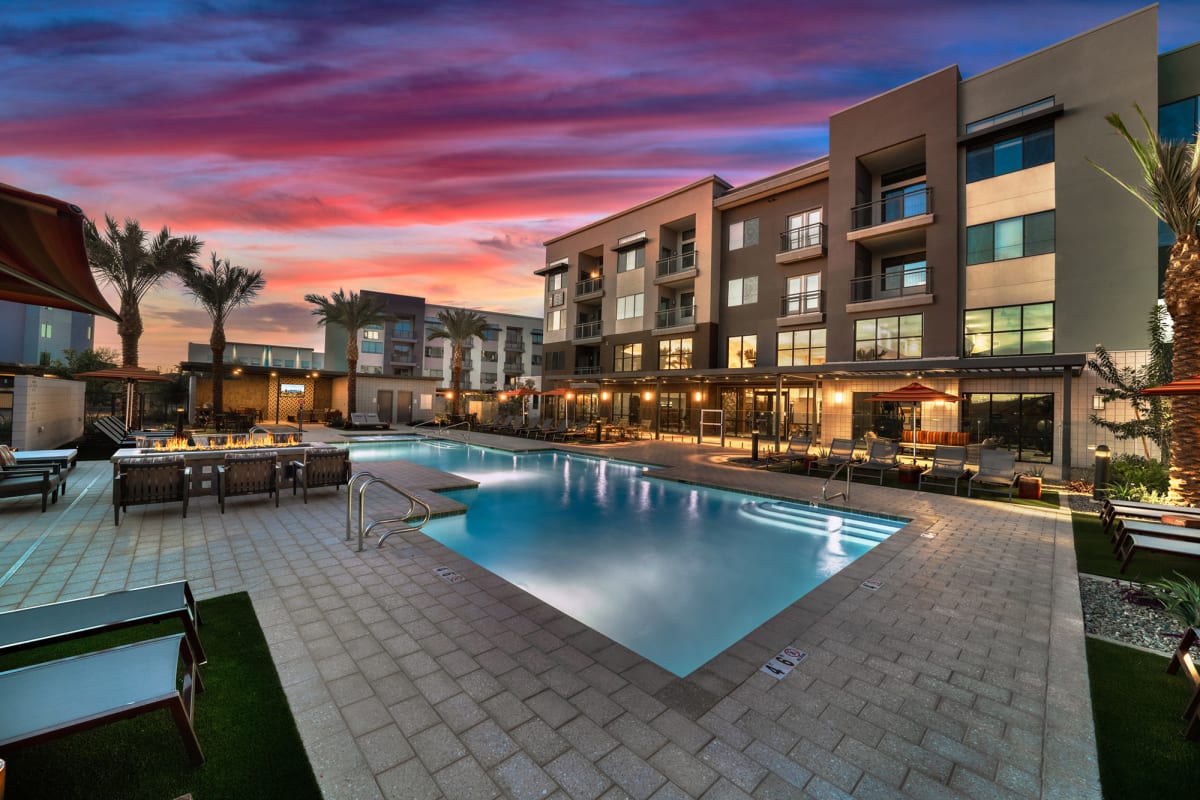 Luxury Apartments for Rent in Gilbert | Elevation at the Village
