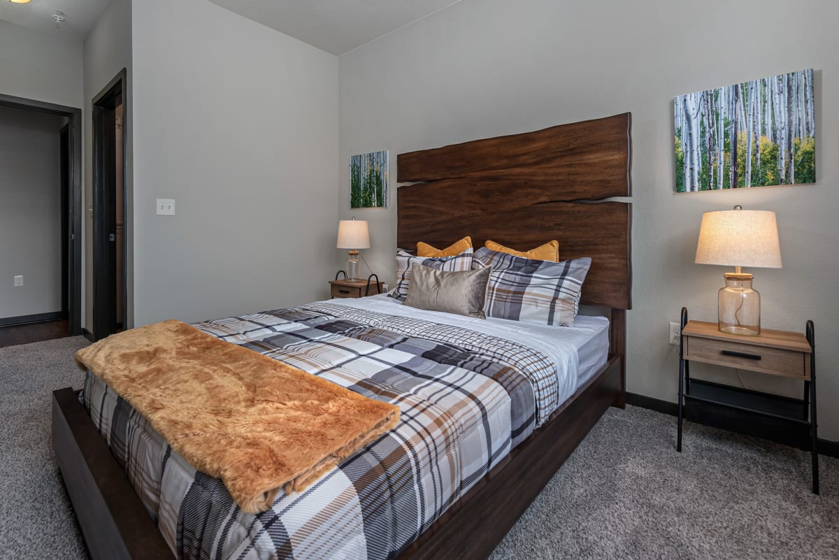 Castle Rock Apartment Homes | Apartments Near Castle Rock CO | Ridge ...