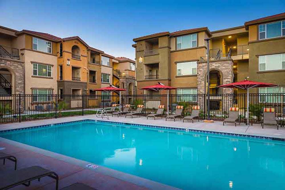 Landing College Square | Apartments in South Sacramento | Landing Apts