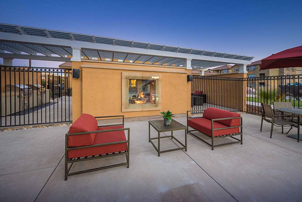 Landing College Square | Apartments in South Sacramento | Landing Apts