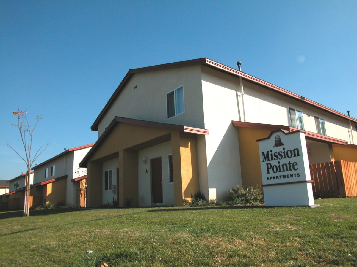 Photos and Video of Mission Pointe in Riverside, CA