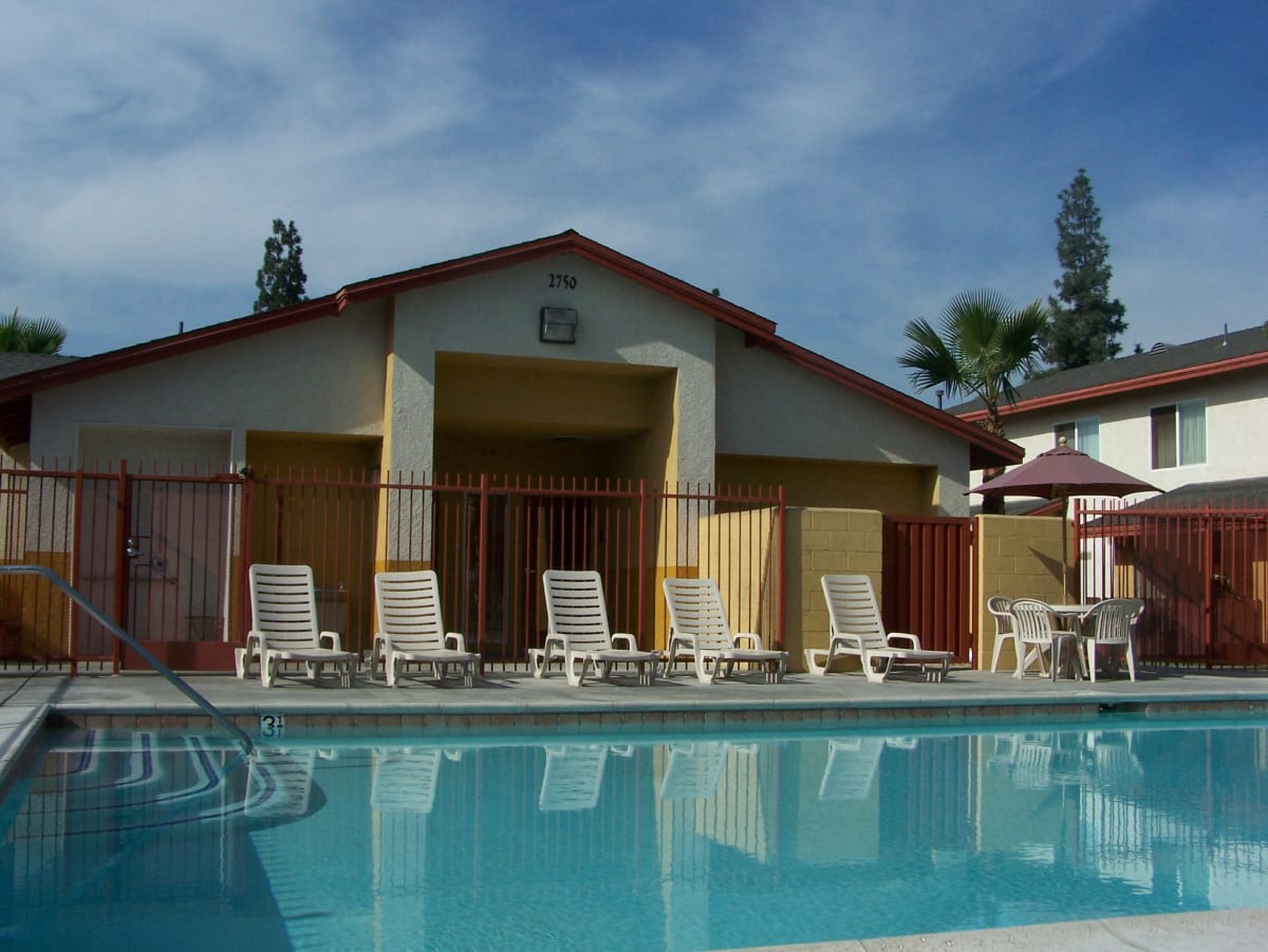 Photos and Video of Mission Pointe in Riverside, CA