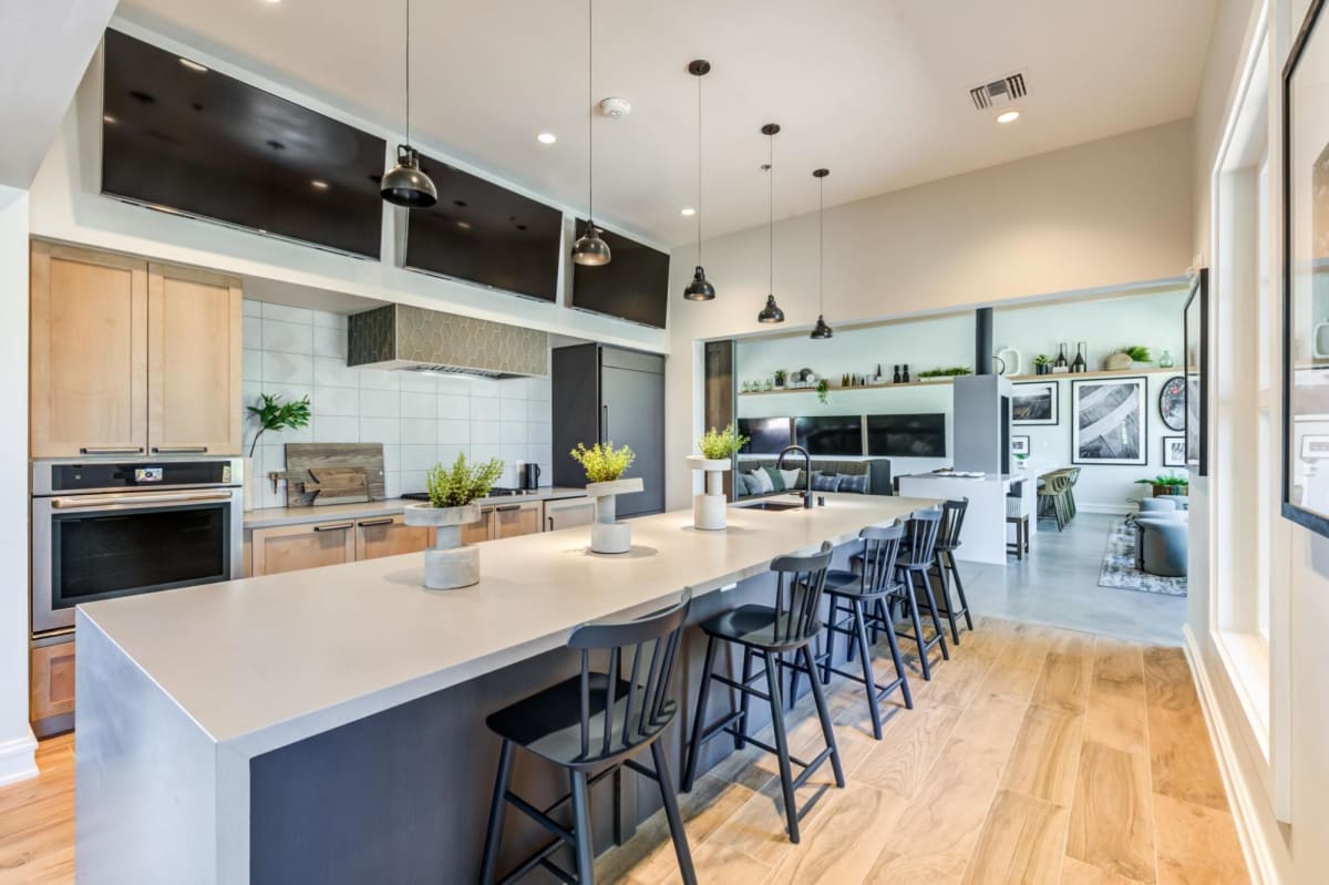 Photos and Video of The Vineyards Apartments in Porter Ranch, CA