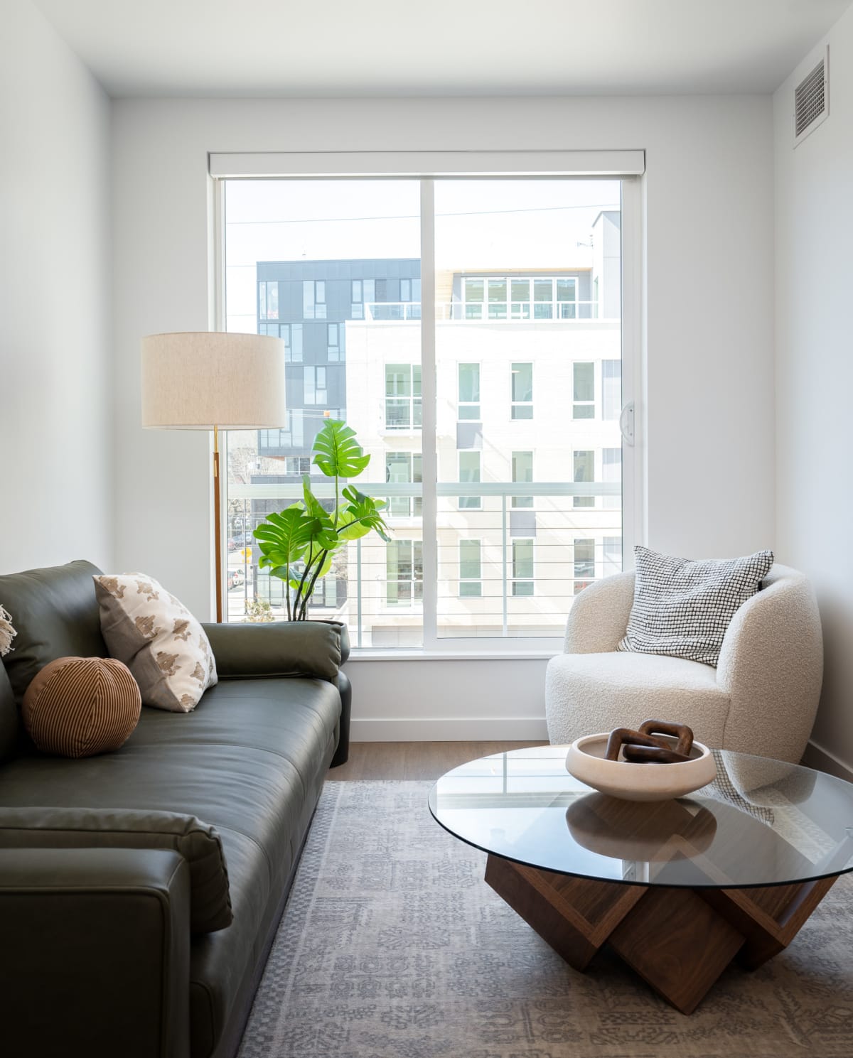 Northwest Portland Apartments | Slabtown Square | Photos