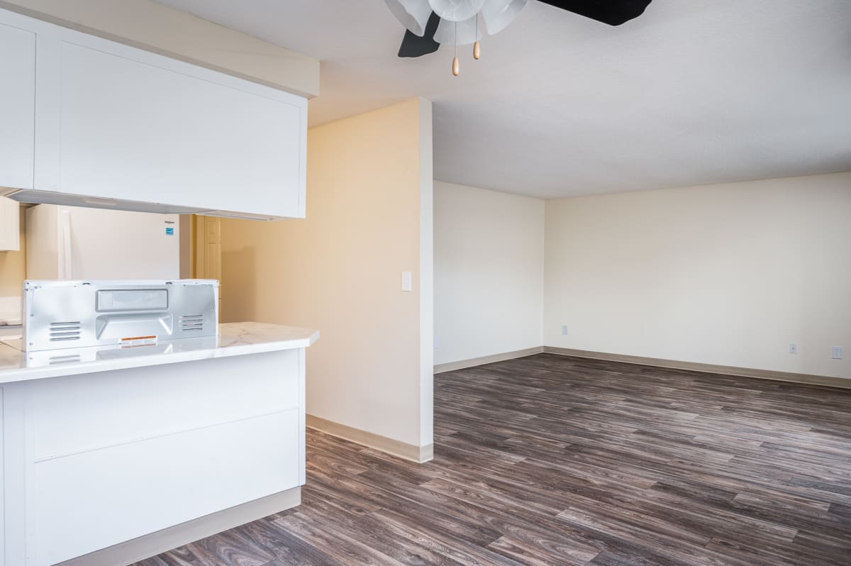 Photos and Video of Amber Court Apartments in Aloha, OR