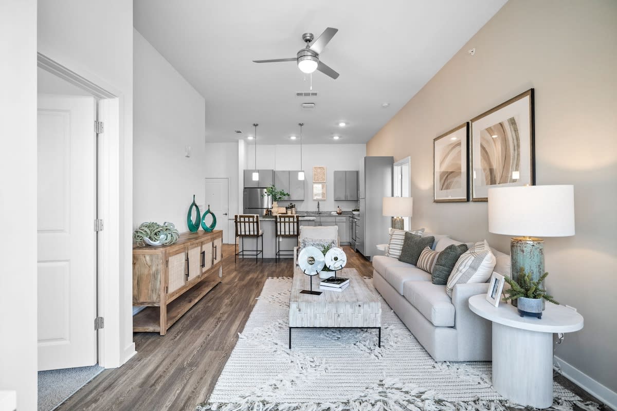 Pelham Apartments for Rent | Canopy Park