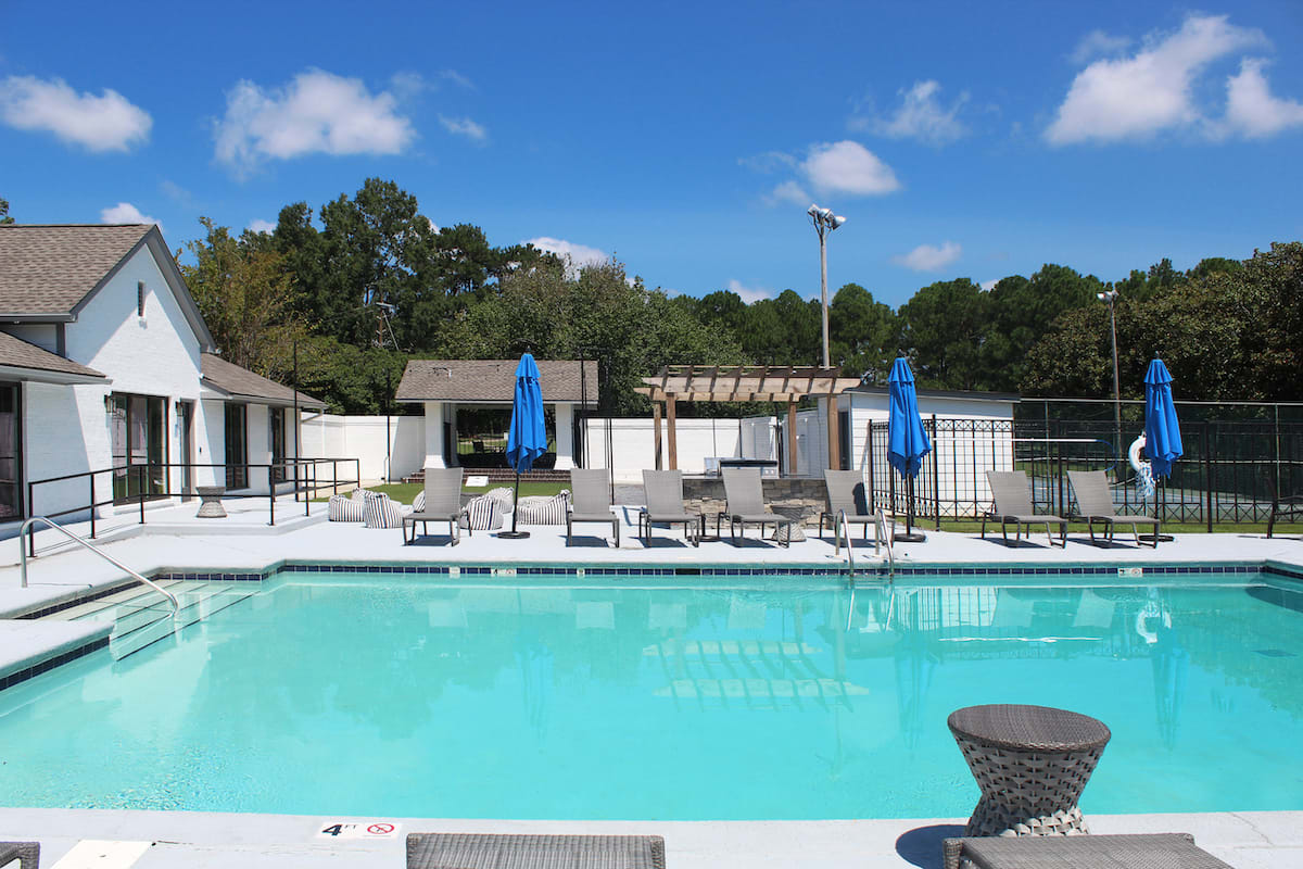 Photos and Video of Stratford Village Apartments in Montgomery, AL