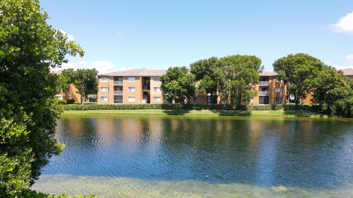 Photos and Video of Homestead Colony Apartments in Homestead, FL