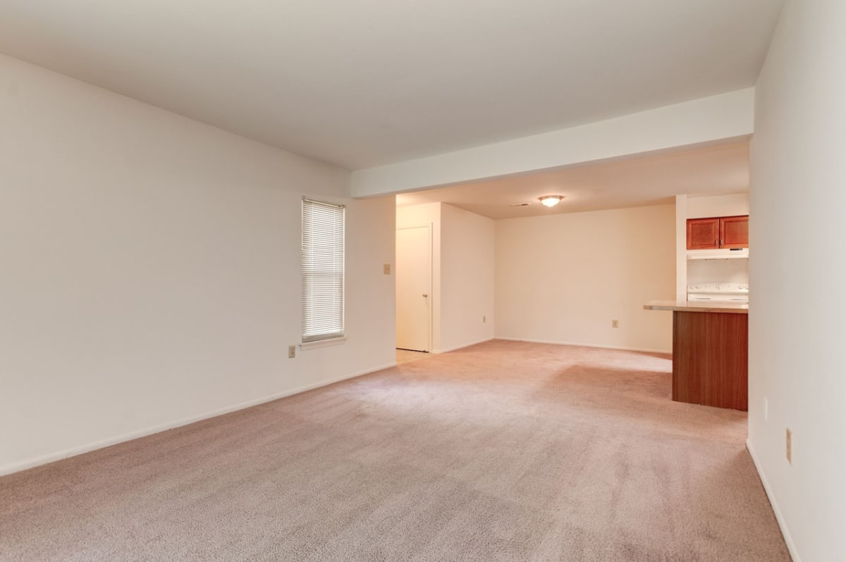 Photos and Video of Hunter's Run Apartments