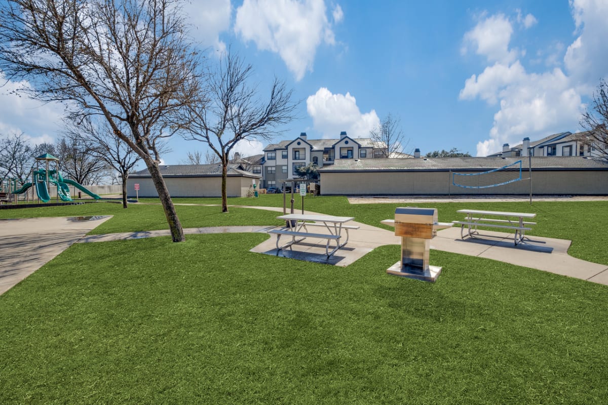 Photos and Video of Lost Spurs Ranch Apartments in Roanoke, TX