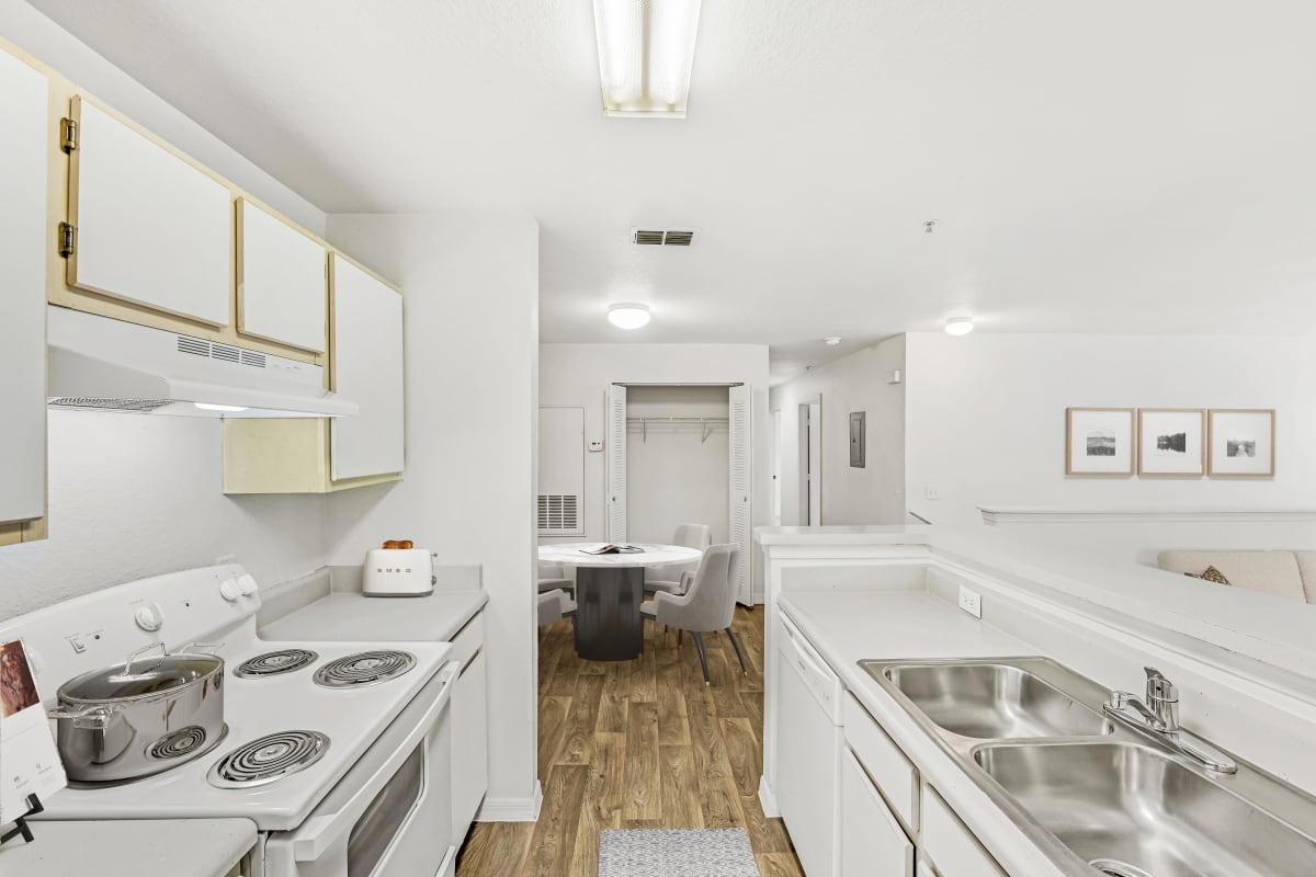 Photos & Video of West Pointe Villas Apartment Homes in Winter Garden