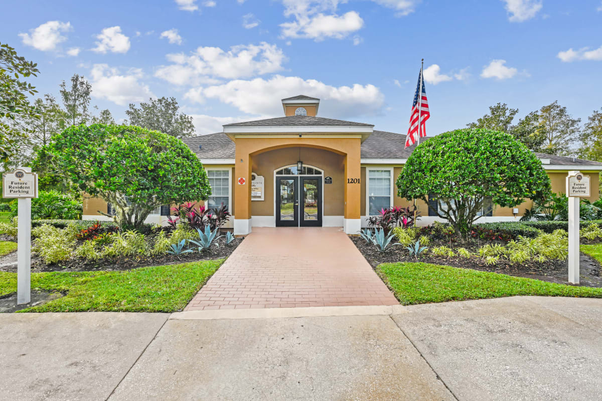 Photos & Video of West Pointe Villas Apartment Homes in Winter Garden