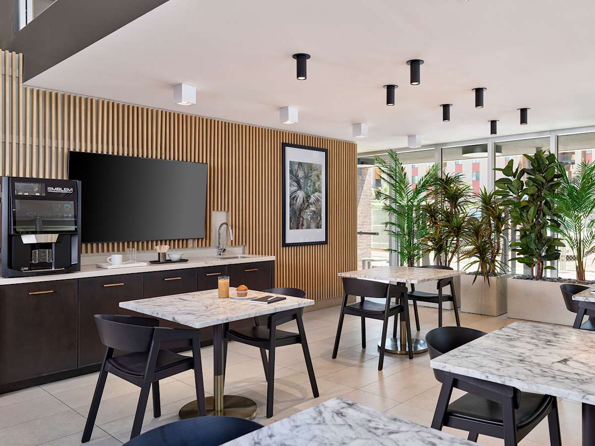 Gallery: Luxury Living & Amenities in Downtown PHX