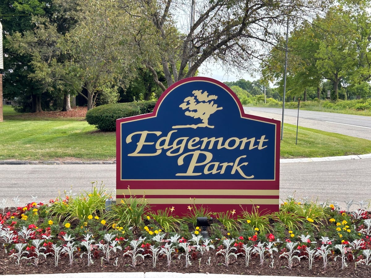 Photos and Video of Edgemont Park Townhomes in Grand Blanc, MI