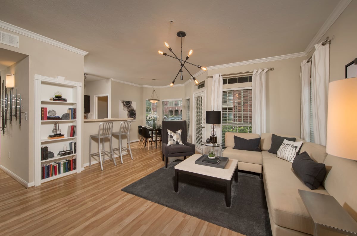 Houston Inner Loop Apartments at West U | See The Belmont