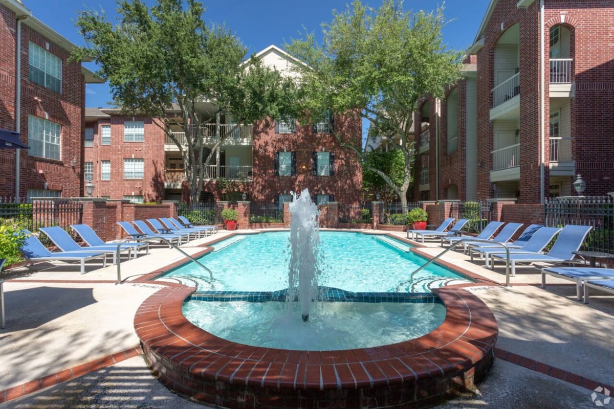 Houston Inner Loop Apartments at West U | See The Belmont