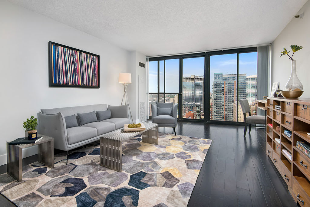 Photos and Video of 777 South State in Chicago, IL