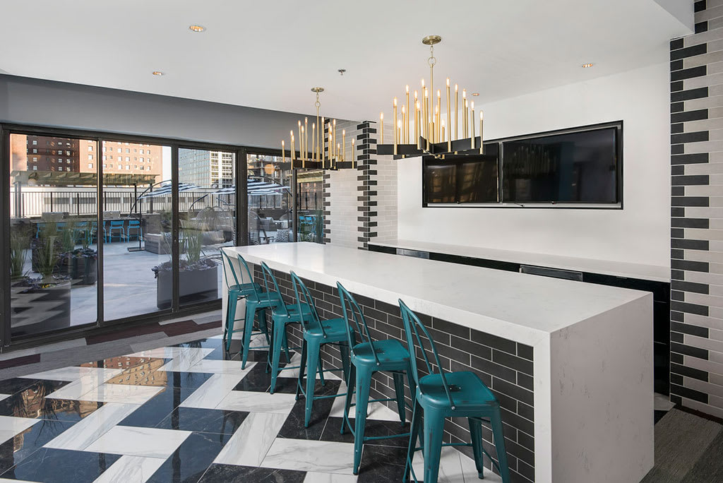 Photos of 777 South State | South Loop Apartments Chicago