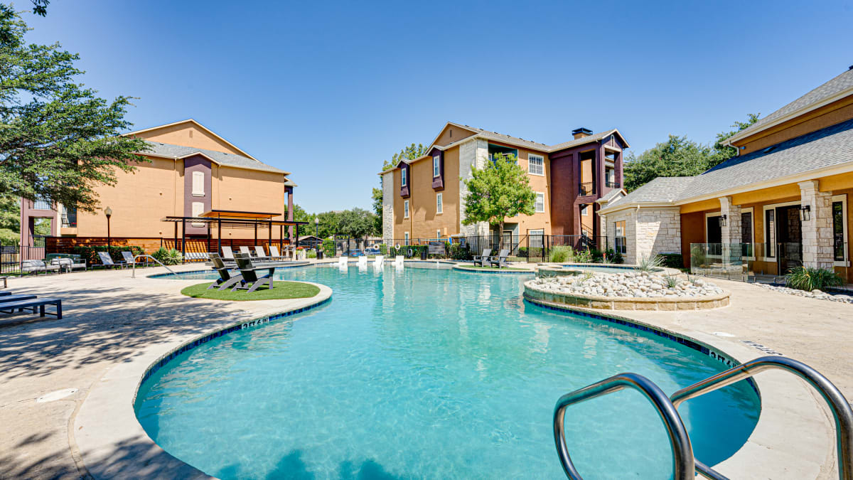 Apartments for Rent in Lewisville, TX | Limestone Ranch