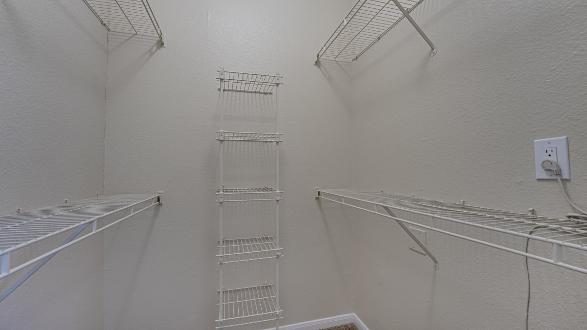 Apartments for Rent in Carrollton, TX | Wind Dance