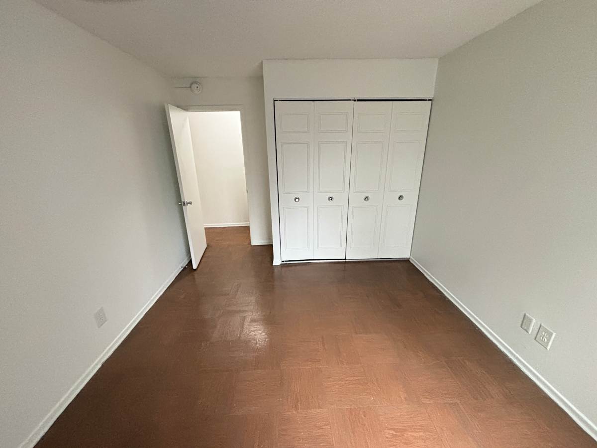 Photos and Video of Brent Place in Alexandria, VA