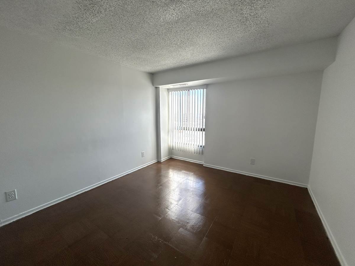 Photos and Video of Brent Place in Alexandria, VA