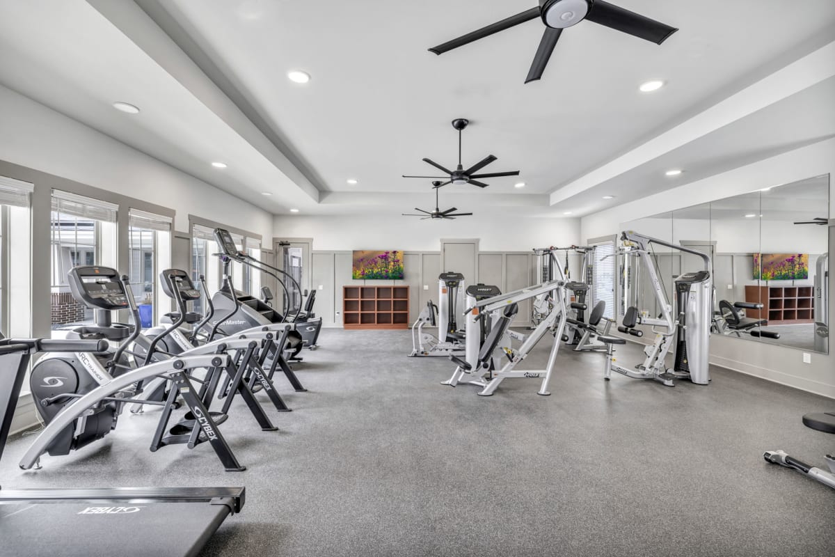 Photos and Video of Seven07 Lofts in San Antonio, TX