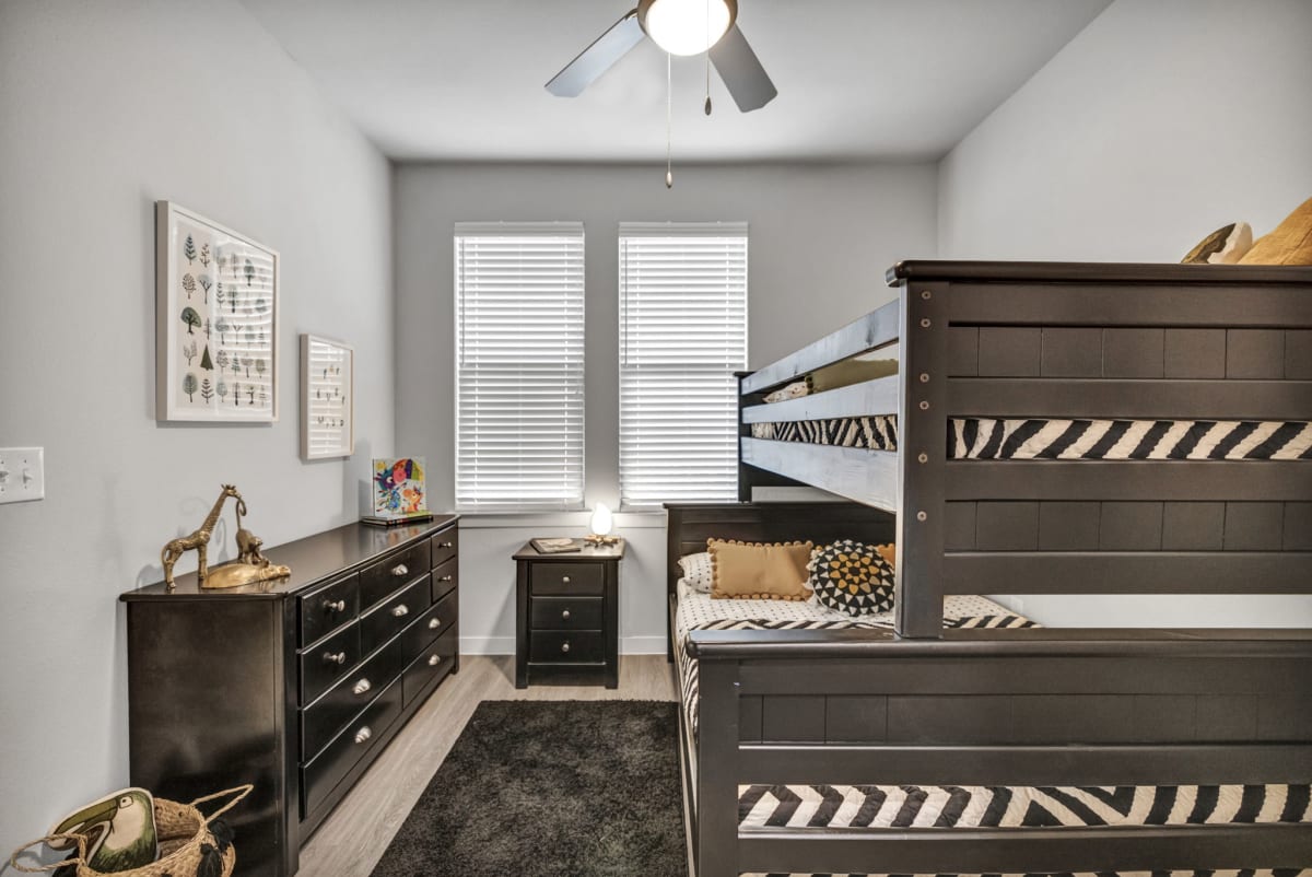 Photos and Video of Seven07 Lofts in San Antonio, TX