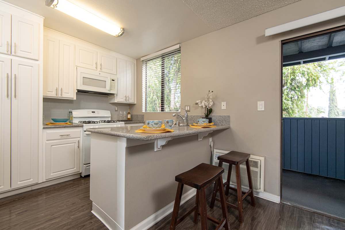 Photos and Video of Evria Claremont Apartments in Claremont, CA
