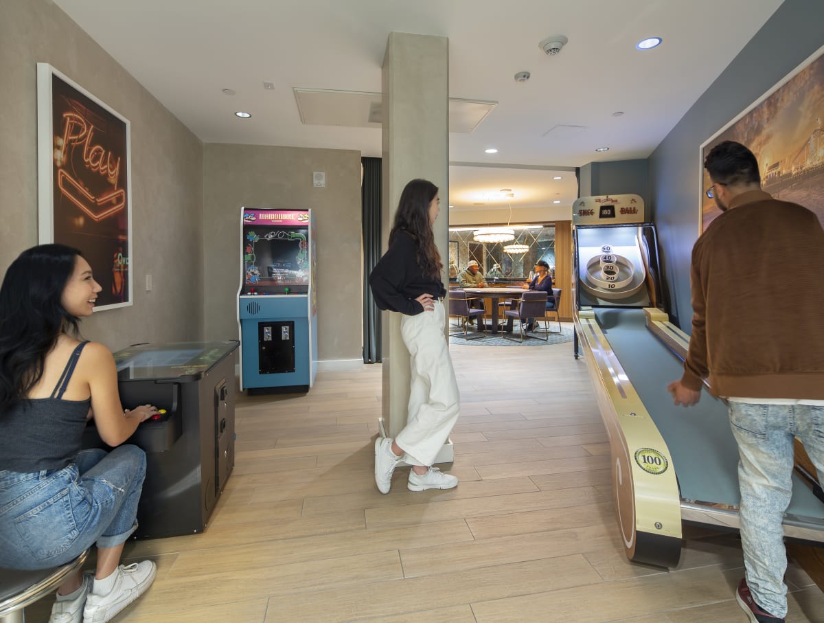 Apartments for Rent in Culver City | The Q Playa | Photos