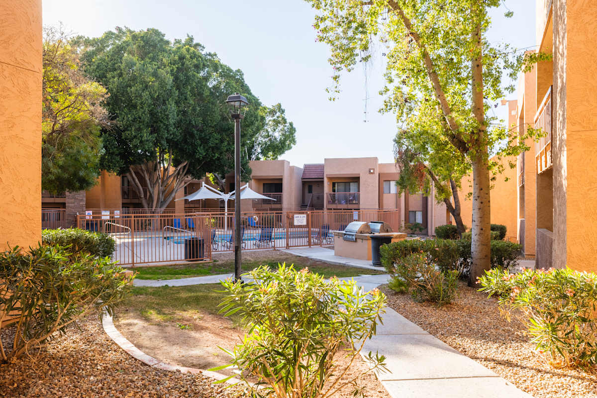Photos and Video of Boulder Creek Apartments in Phoenix, AZ