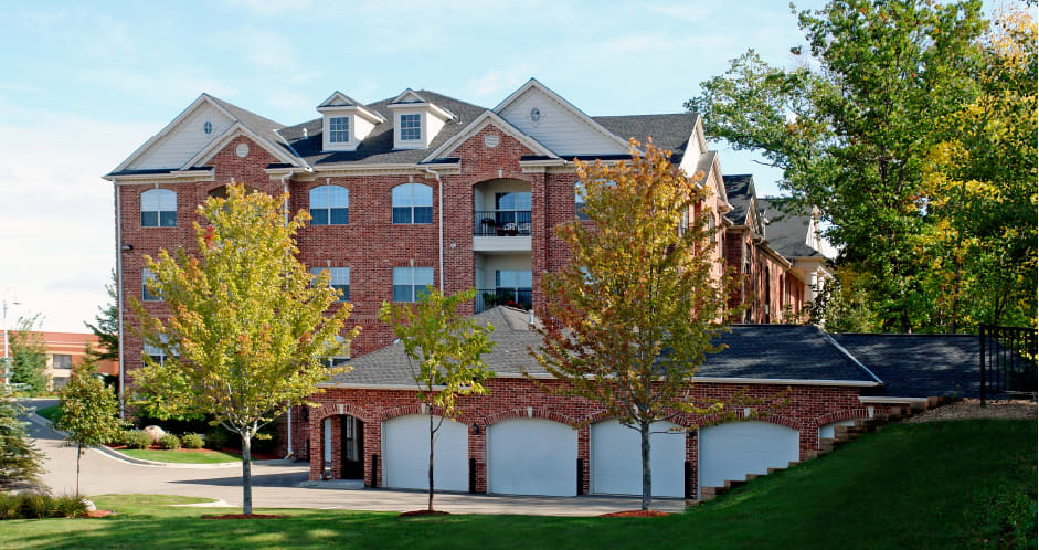 Photos and Video of RidgeGate Apartments in Minnetonka, MN
