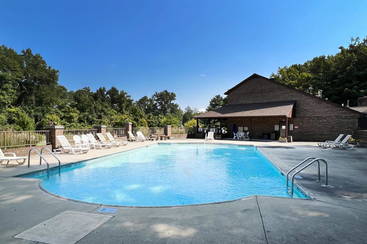 Apartments for Rent in Fort Wright, KY | Devou Village | Photos