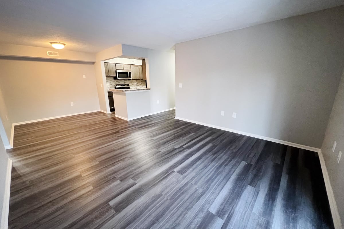 Photos and Video of Deercross Apartments in Blue Ash, OH