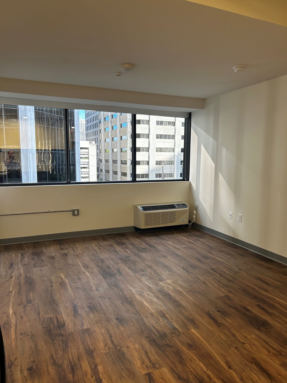 Photos and Video of 1060 Bishop in HONOLULU, HI