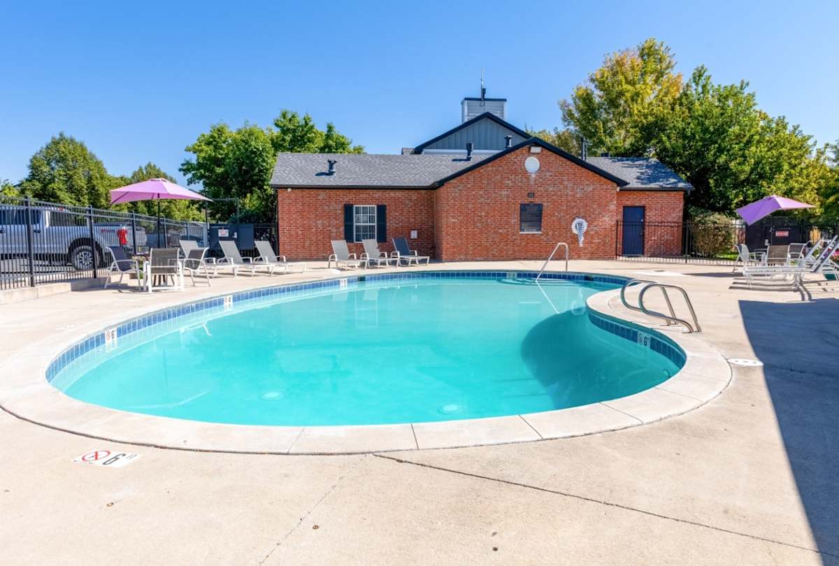 Photos and Video of Country Ranch Apartments in FORT COLLINS, CO