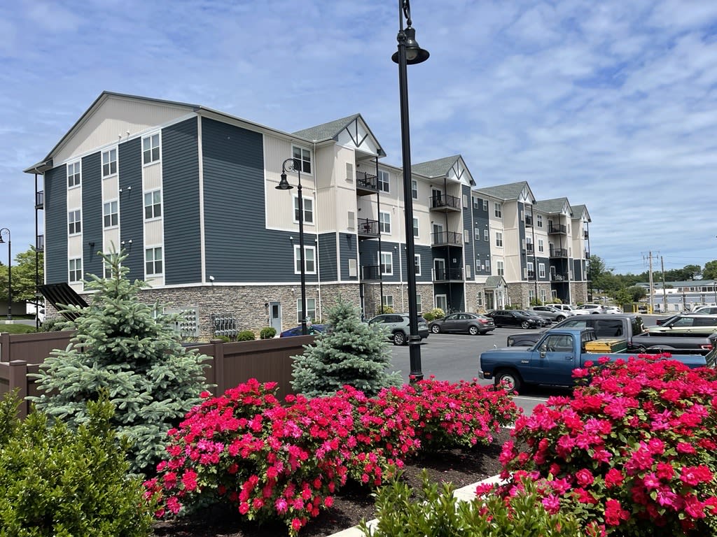 Photos | Apartments in Camp Hill, PA | CenterPointe Apartments