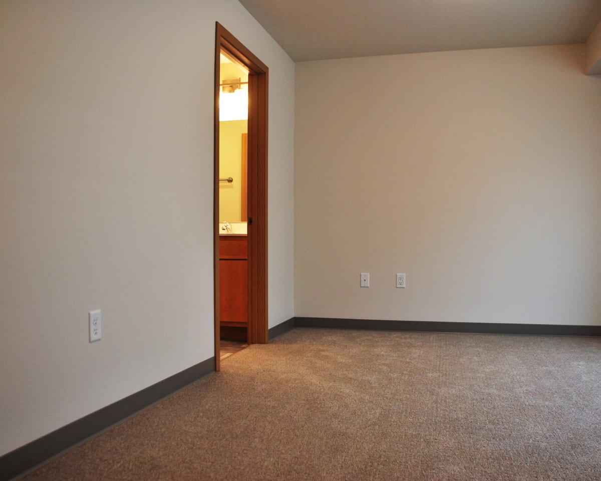 Photos and Video of Elk Ridge Lodge in Elk River, MN