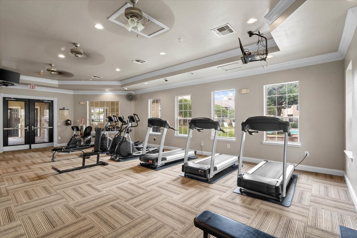 Frisco Apartments for Rent | Wade Crossing Apartment Homes