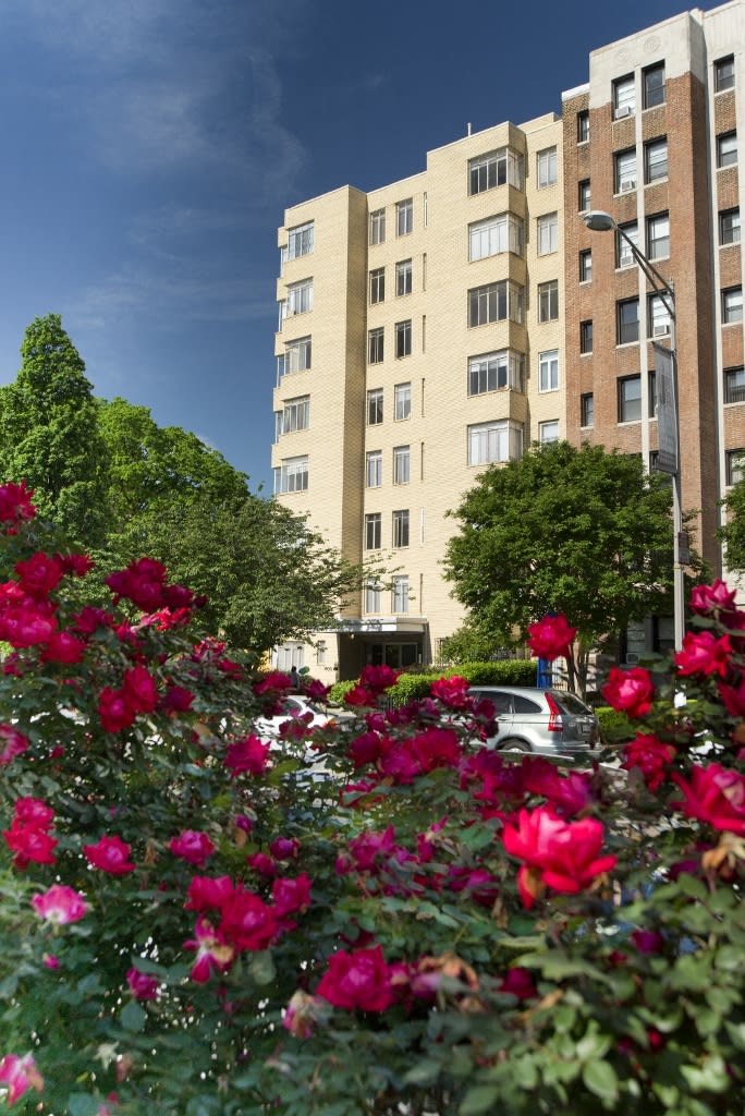 Photos and Video of Sixteen Hundred Apartments in Washington, DC