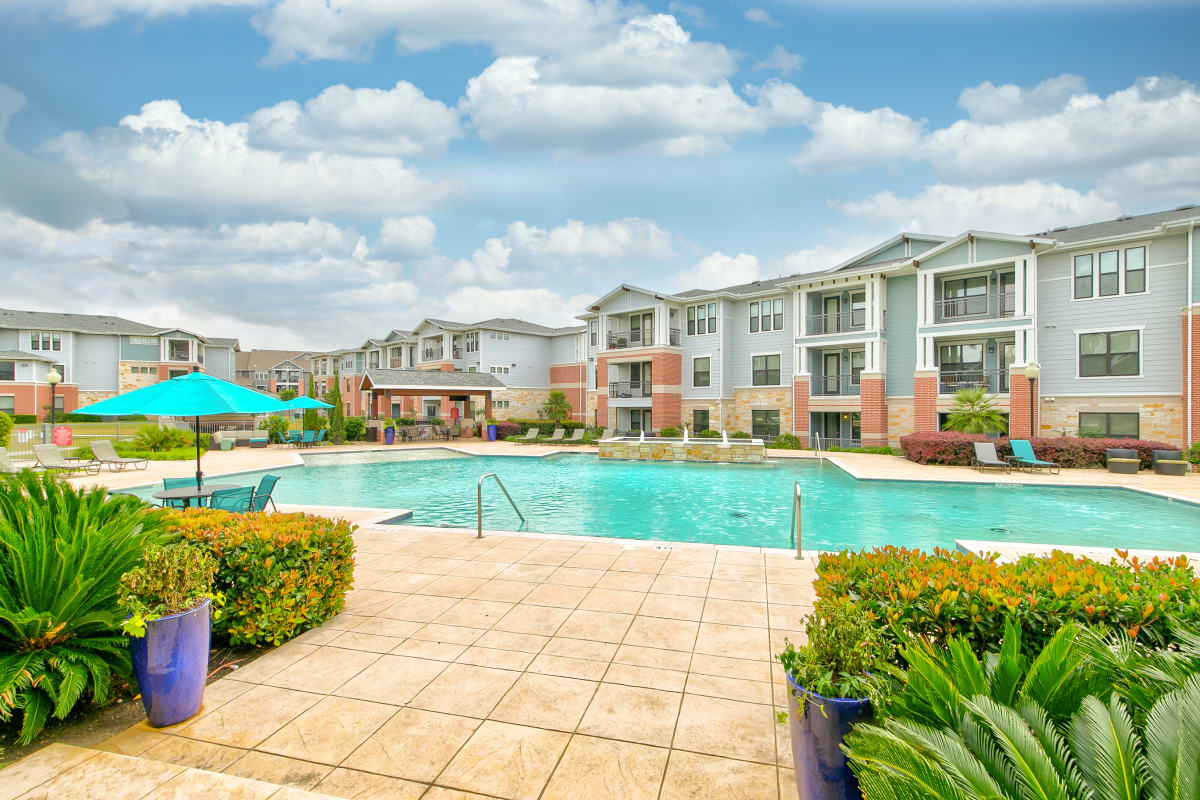 Halcyon Castle Hills | Apartments in Lewisville, TX | RENTCafe
