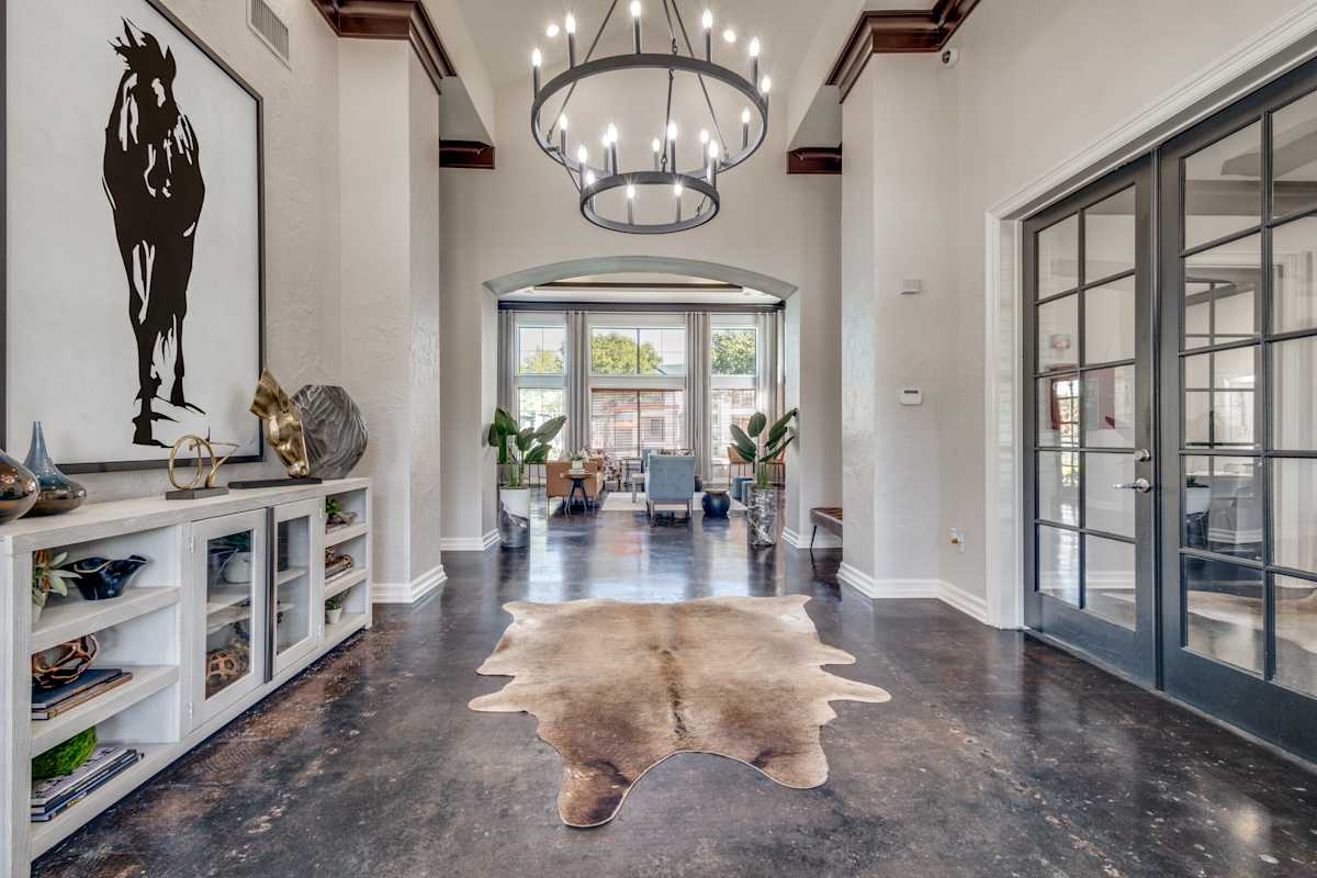 Lost Spurs Ranch Photos | Apartments in North Fort Worth