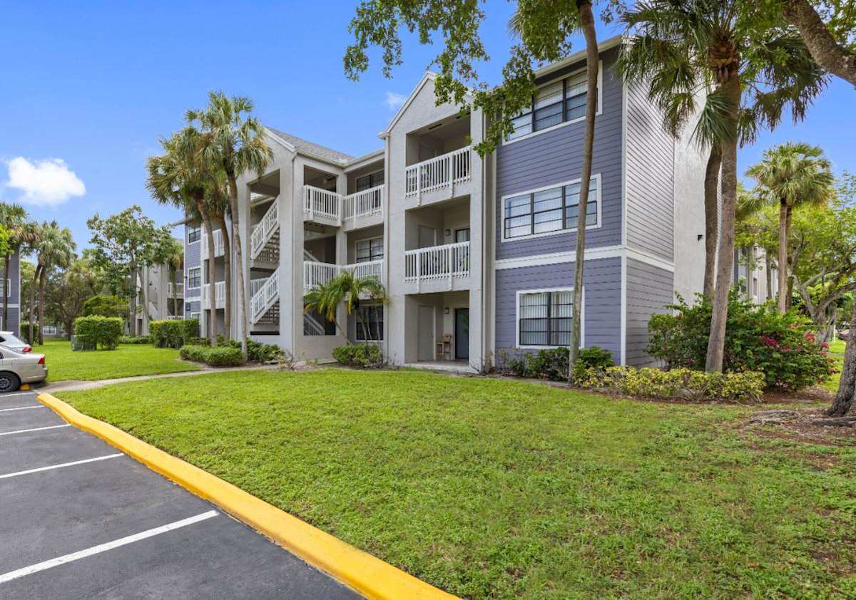 Gallery | Best Modern Apartments for Rent in North Lauderdale