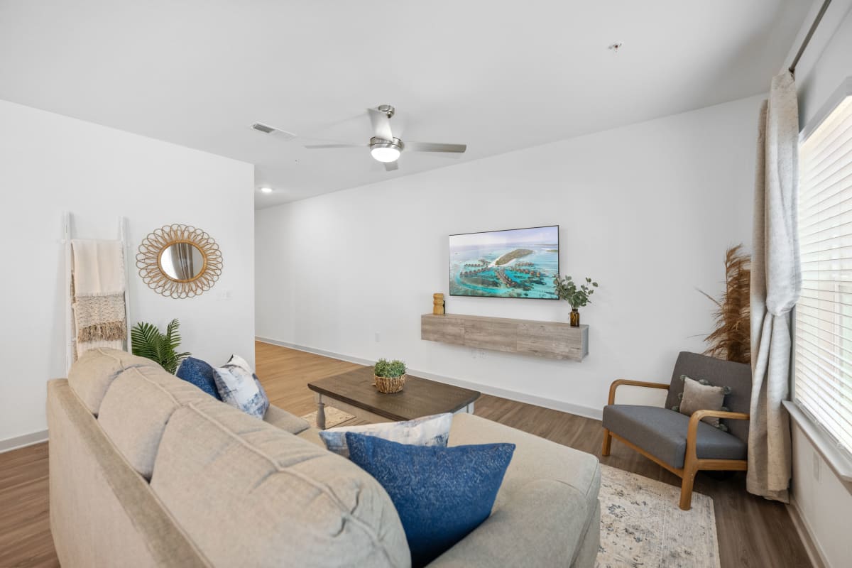 Photos and Video of Novo Gateway | Apartments and Townhomes in Fort ...