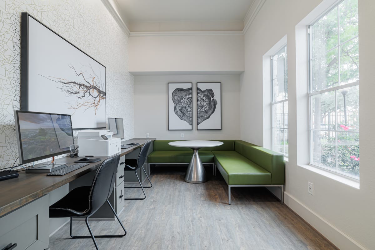 Photos | Apartments Stafford