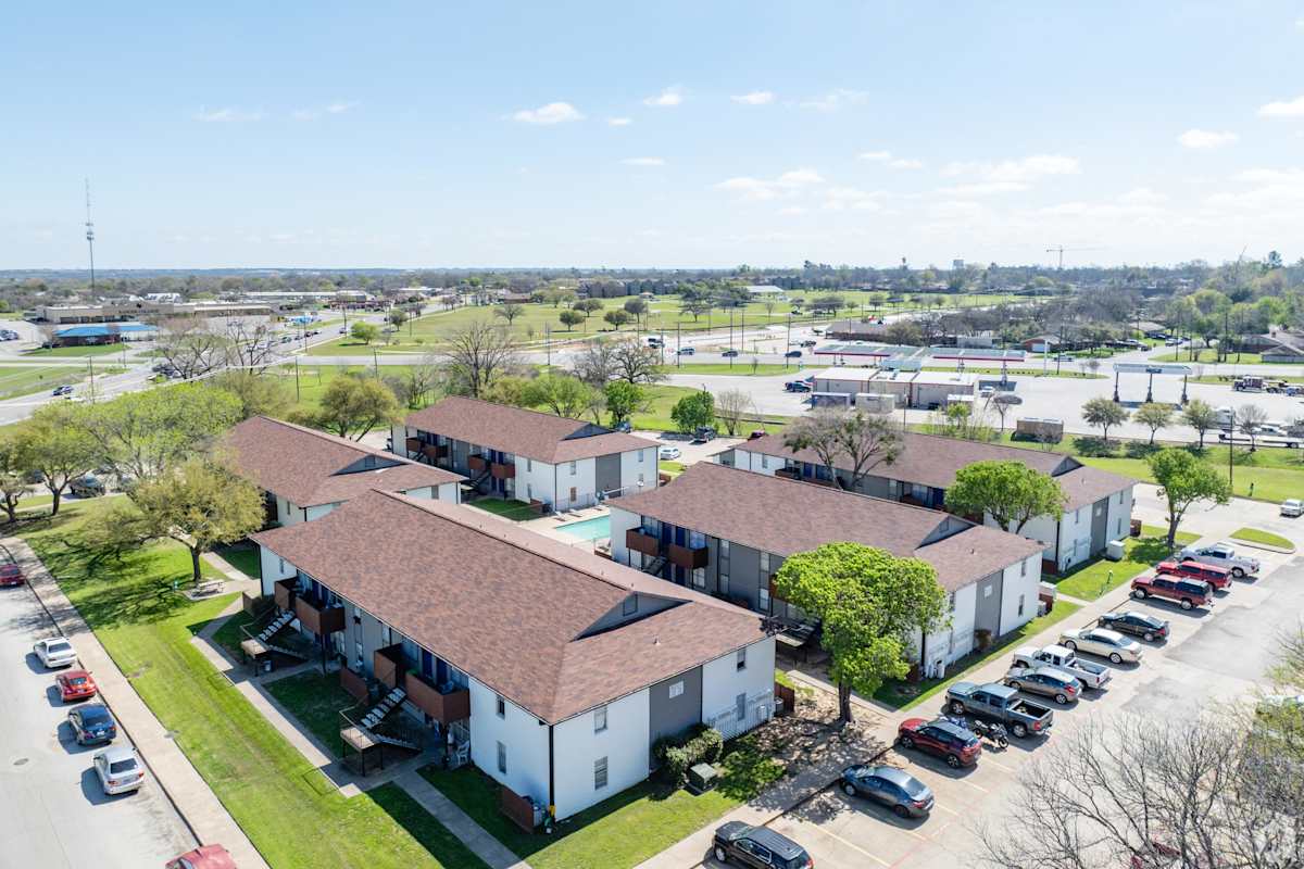 View Apartments by Tarleton State University | The Parker II