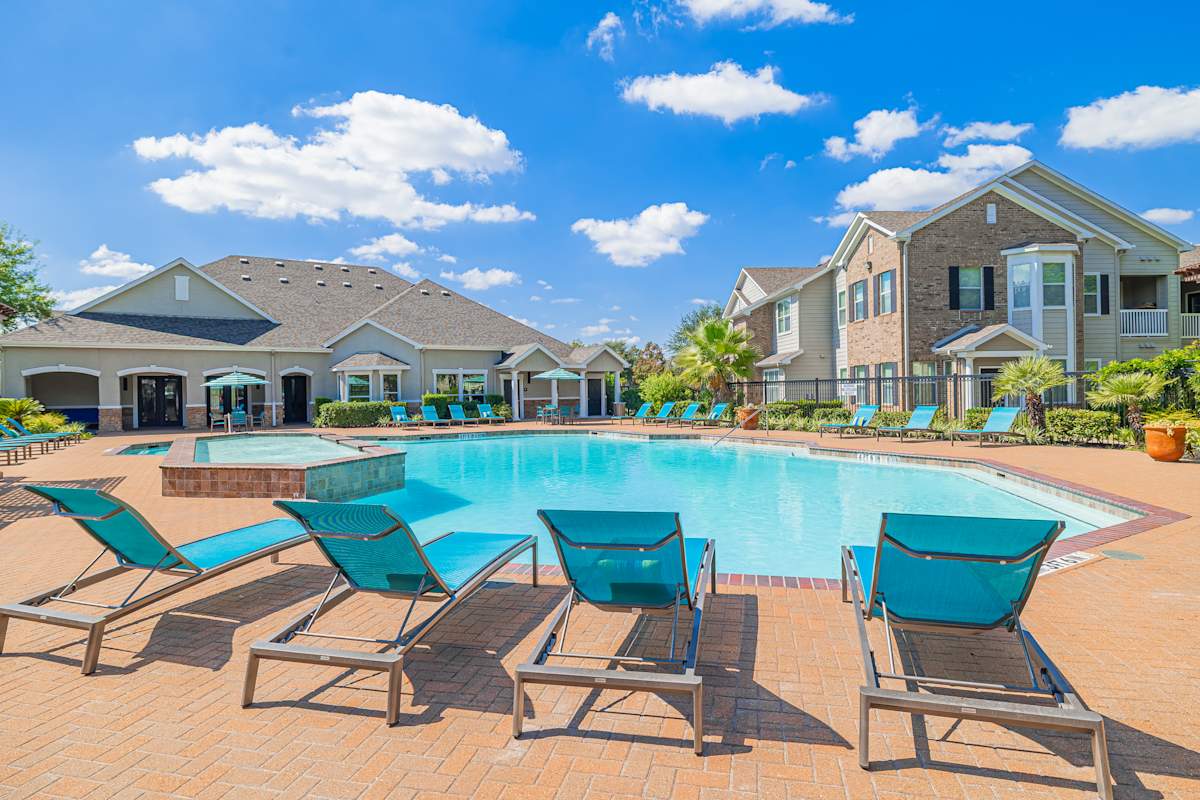Photos | Apartments 77095 | Villas at Huffmeister