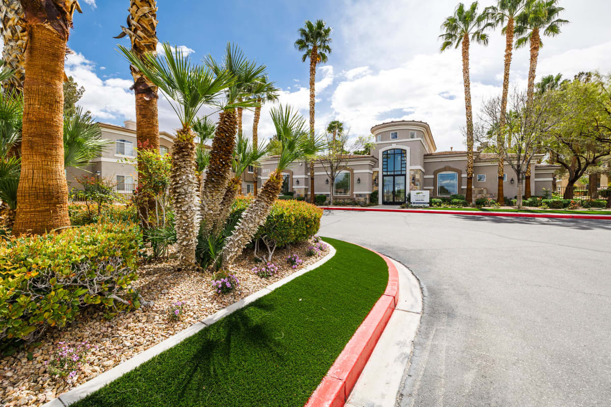 Las Vegas Luxury Apartments | The Clubs at Rhodes Ranch | Photos